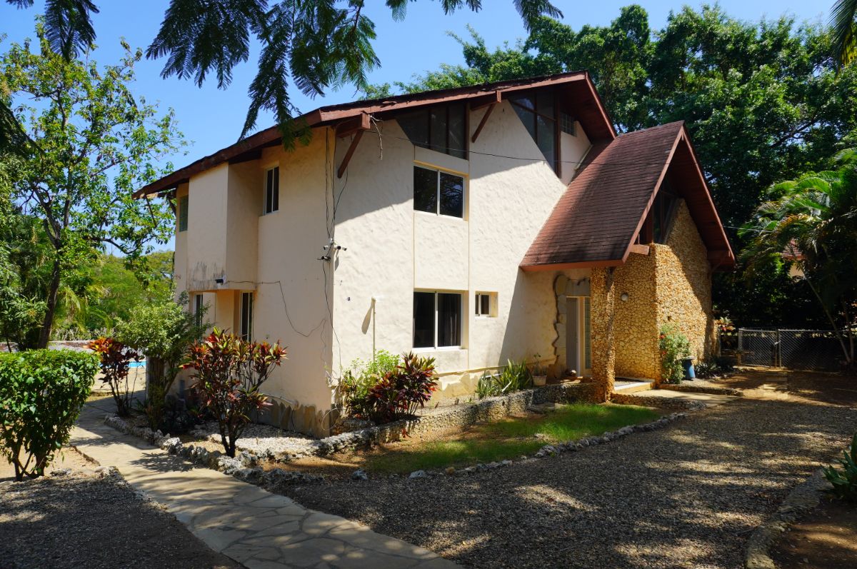 Fixer Upper In The Hills - DR Property Guys